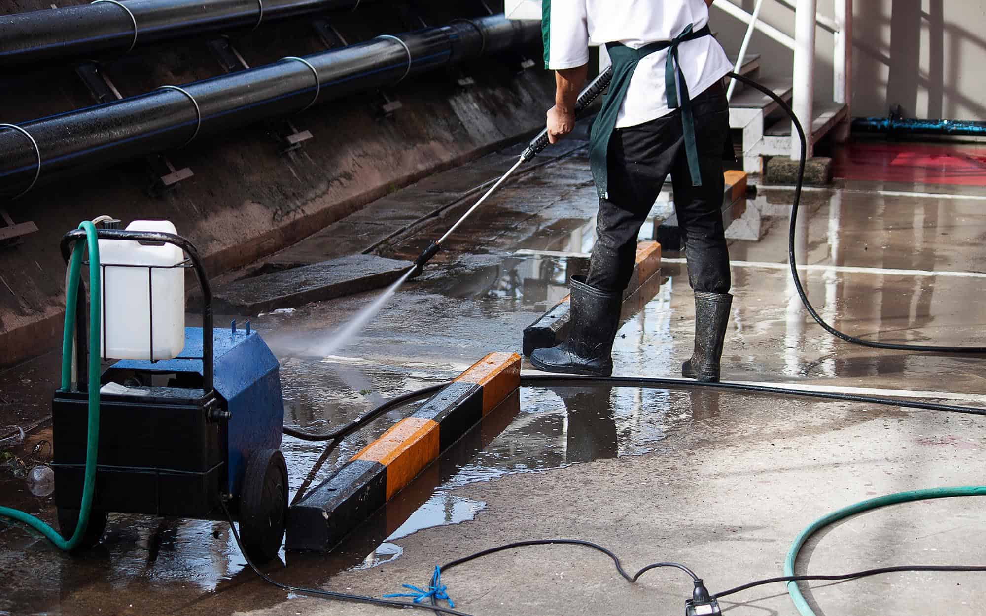 Parking Garage Pressure Washing | H2O Tulsa